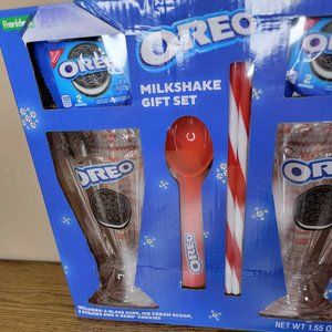 Oreo | Dining | Oreo Milkshake Gift Set Includes 2 Ceramic Cupsice ...